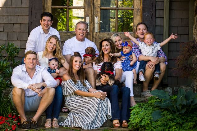 JOHN ELWAY: CREATING A LEGACY THROUGH FAMILY AND WINE – 7Cellars